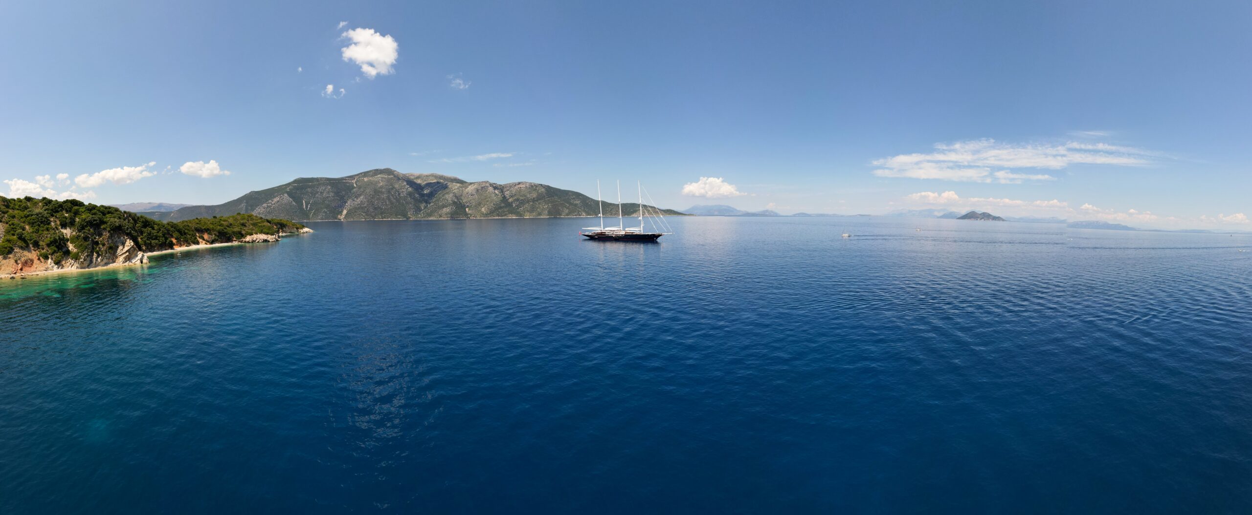 Kako raste popularnost superjahti, tako raste i njihov ogroman uticaj ...