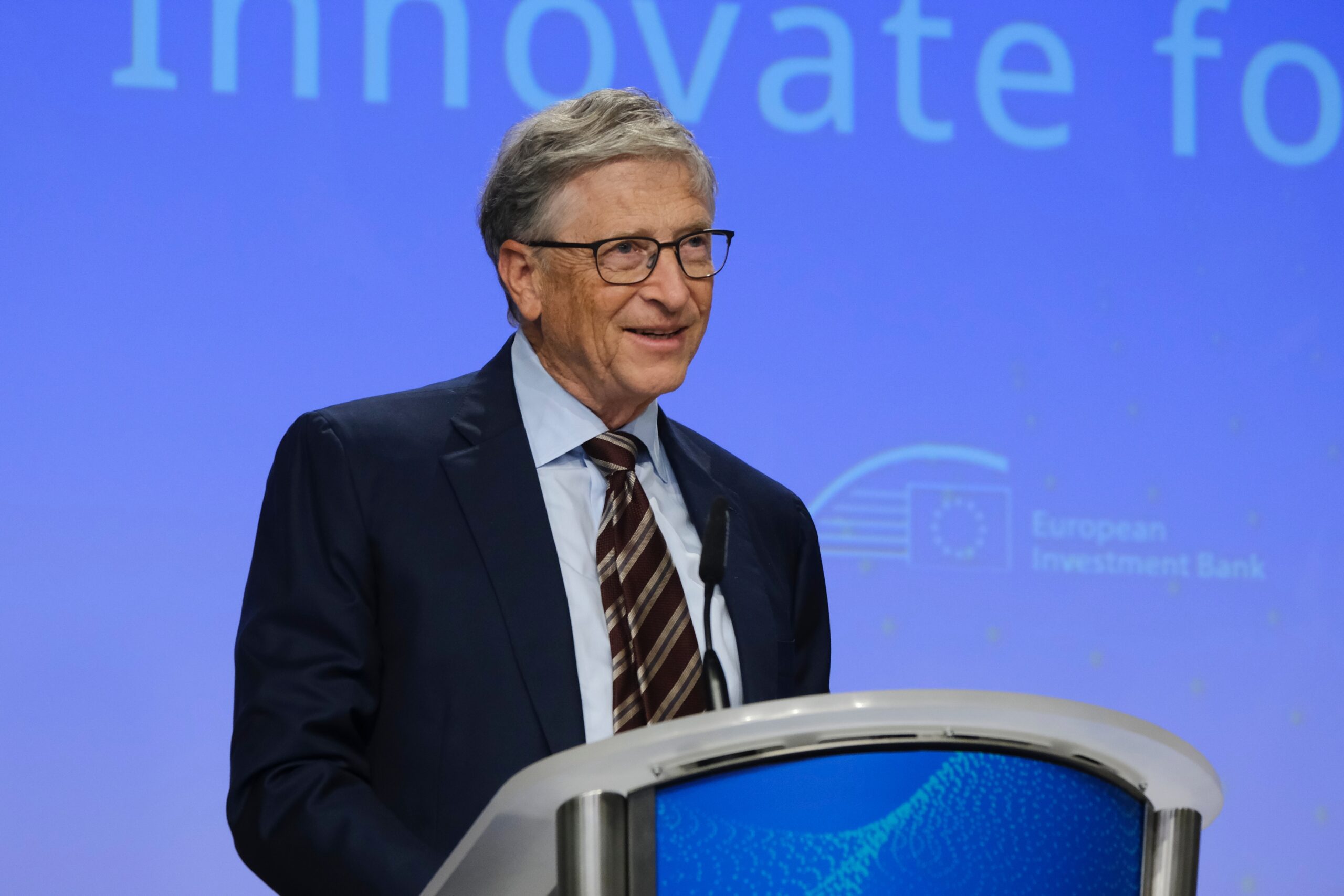 Bill Gates iskreno: Da, novac donosi sreću – ali ne zbog luksuza, već ...